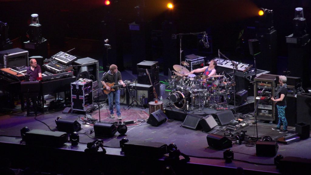 Phish 12-28 LazyLightning | nyctaper